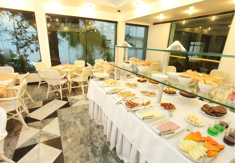 Hotel Pires