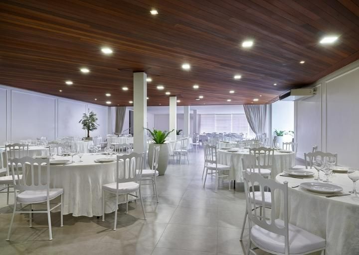 Lefel Hotel